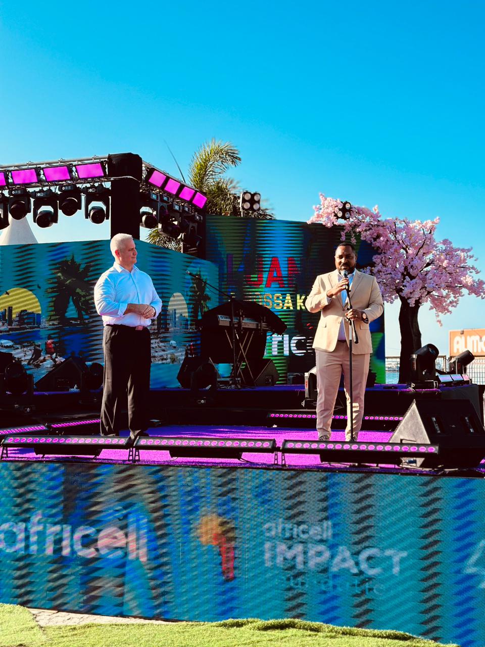 Encerra hoje feira promovida pela Africell e GPL para marcar o 448º ...
