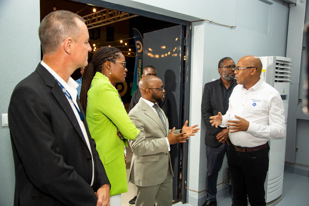 Internet Technologies Angola inaugura parque energético em Luanda ...